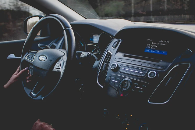 How to Install a Surveillance Camera in The Car? - CarsBasics